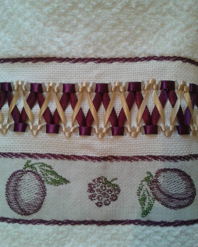 Idées Brodée Avec Des Rubans